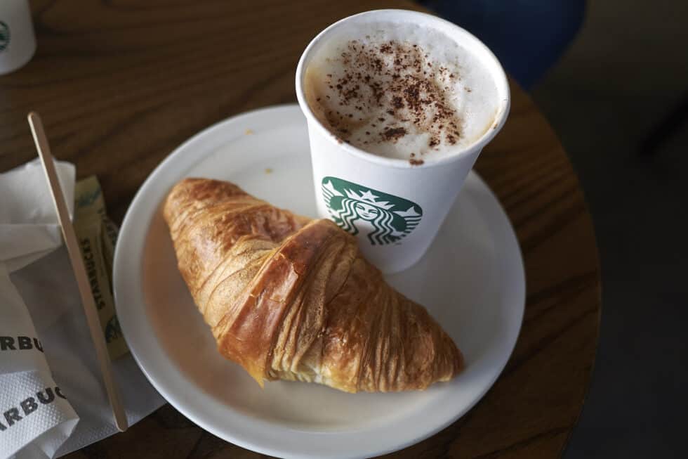 21 Best Starbucks Food Menu Items, Ranked - Shopfood.com
